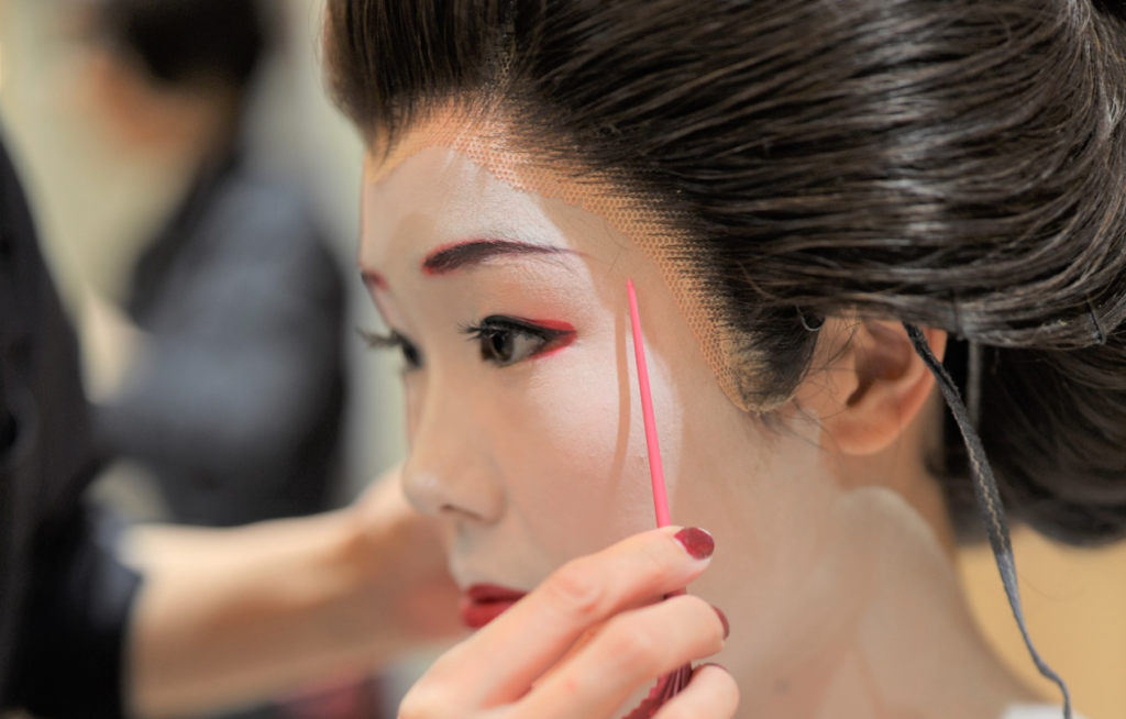 Geisha Makeup Tutorial